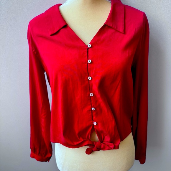 Zara | Tops | Zara Red Cropped Button Down Blouse Tie Bottom Size Small ...